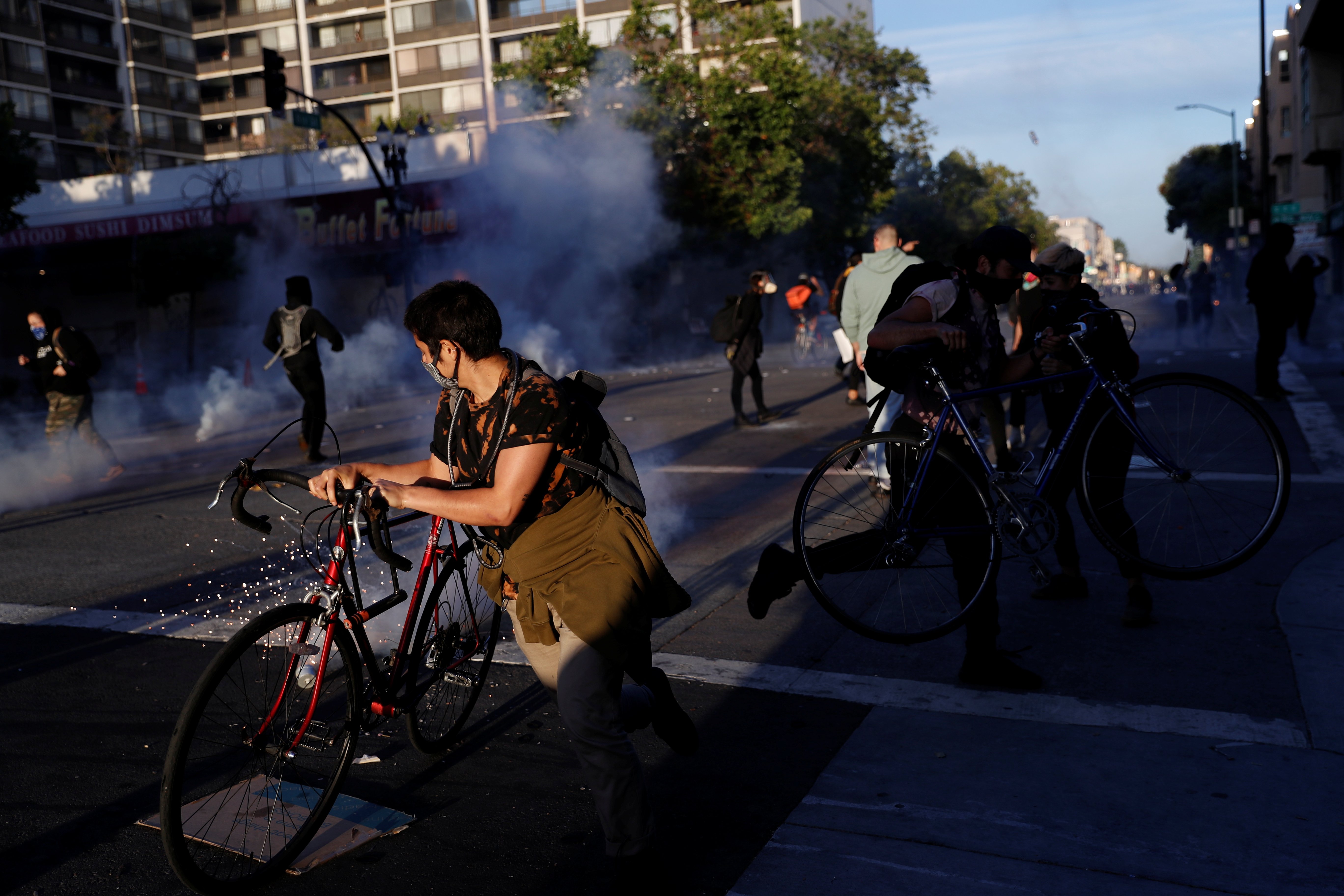 Radio journalist tear gassed, injured at Oakland protest - U.S. Press ...
