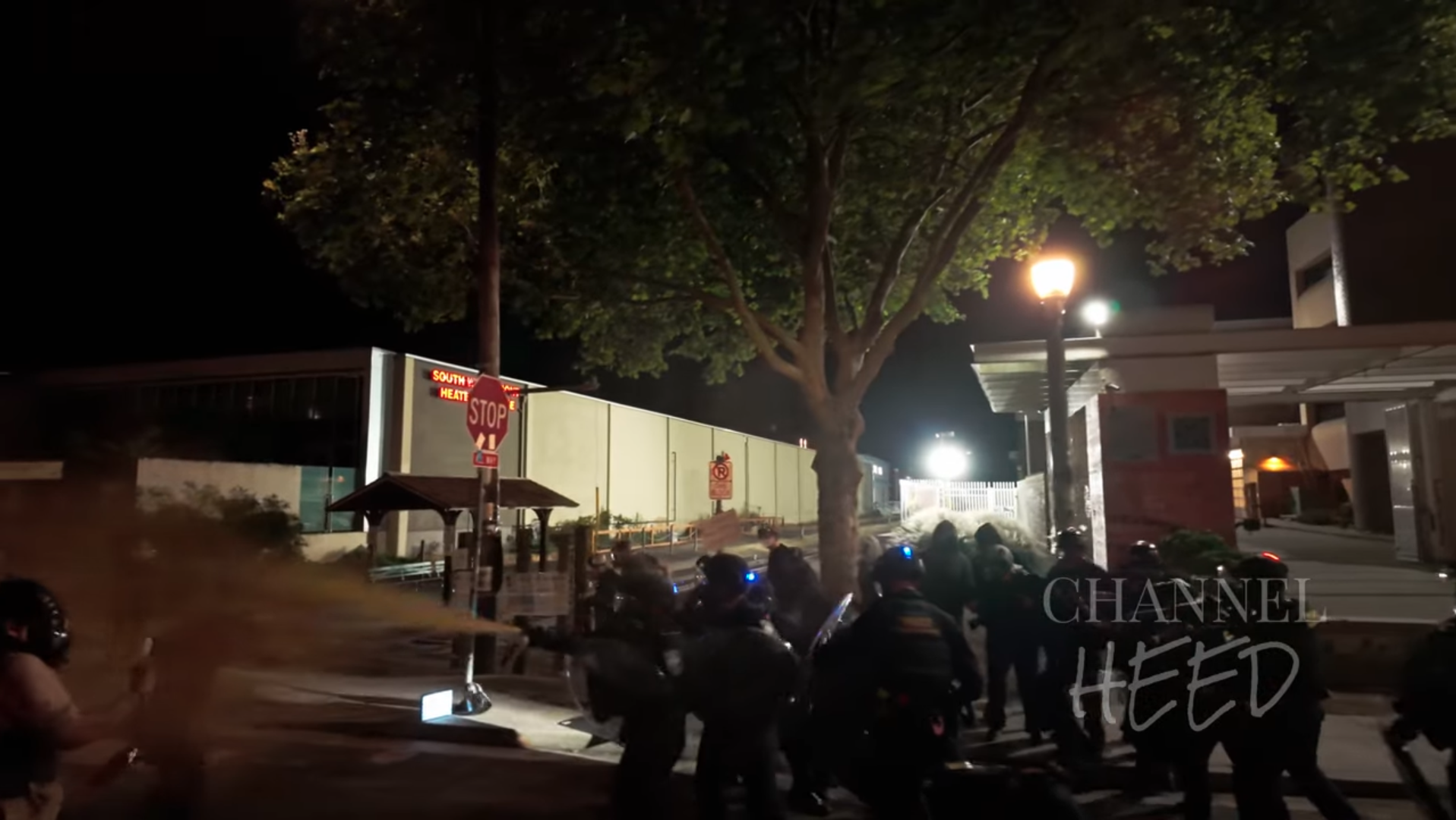 Federal officers aim rifle, pepper-spray videographer at Oregon ICE ...