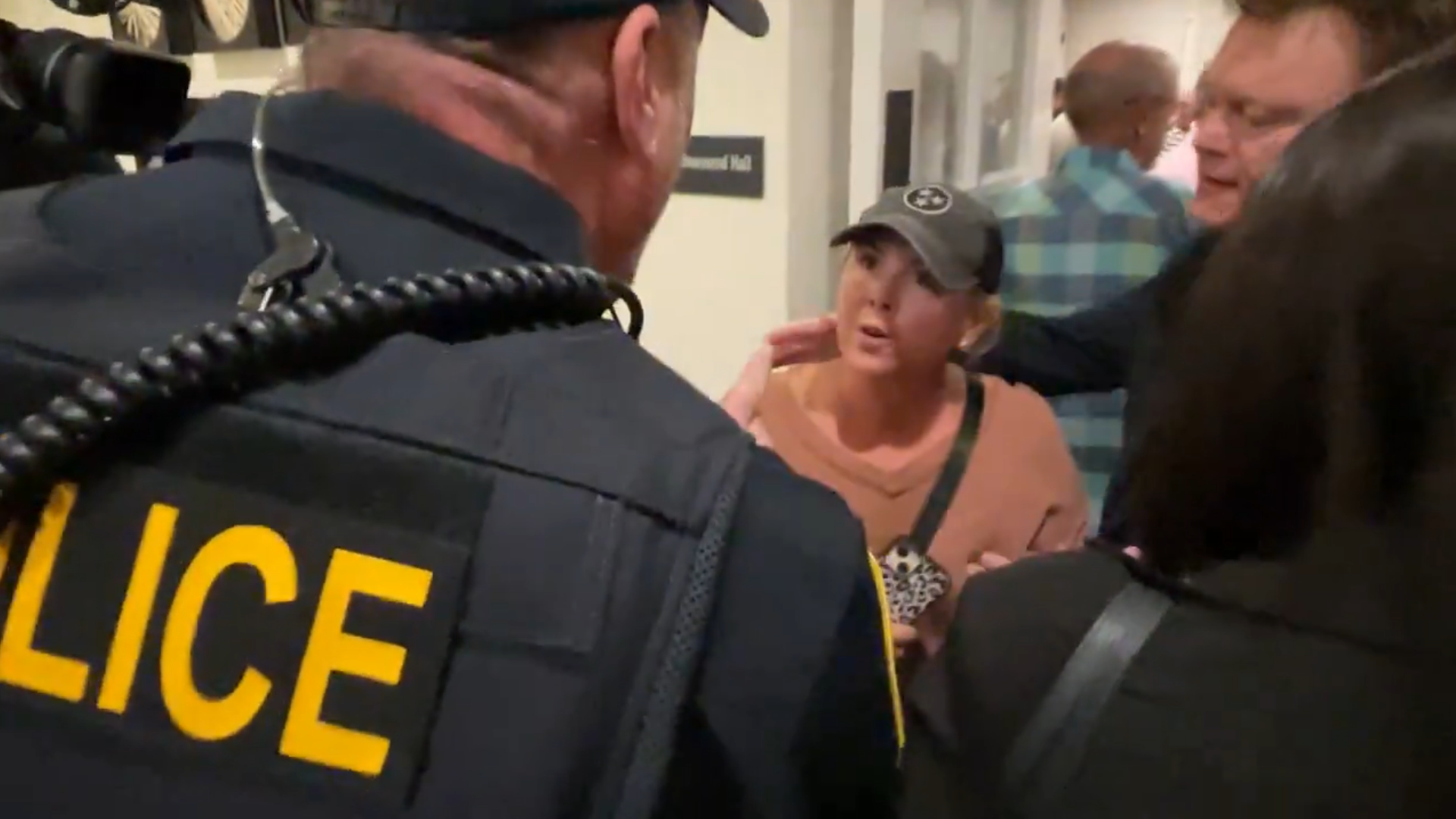 Reporter assaulted at Tennessee mayoral forum - U.S. Press Freedom Tracker